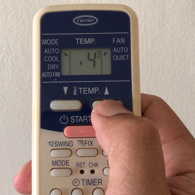 Carrier Aircon remote control (WC-K12JE), TV & Home Appliances, Air ...