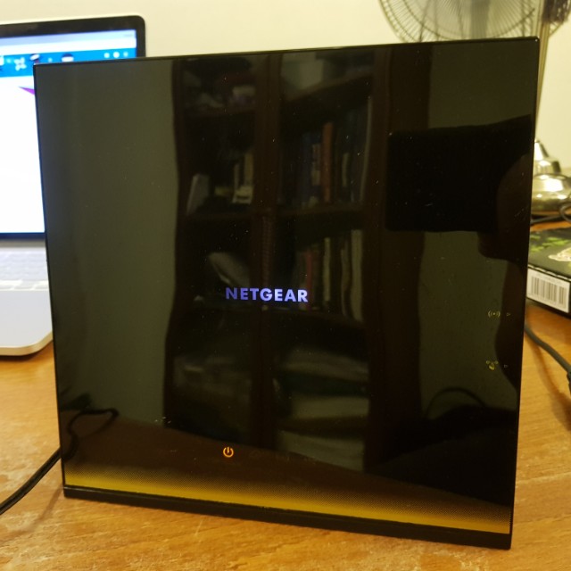 Netgear Smart Wifi Router R6300 v2, Computers & Tech, Parts ...