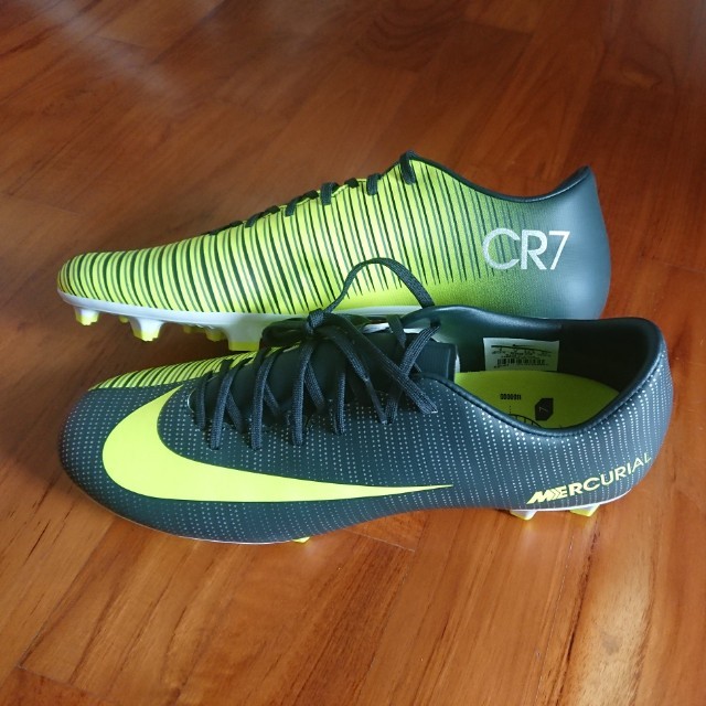 Nike Mercurial CR7 Fg US 9, Sports Equipment, Sports & Games, Racket ...