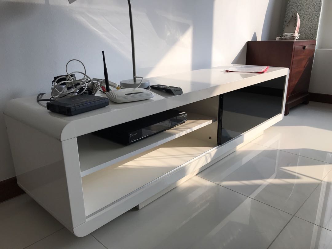 Really nice TV console Excellent Condition, Furniture & Home Living ...