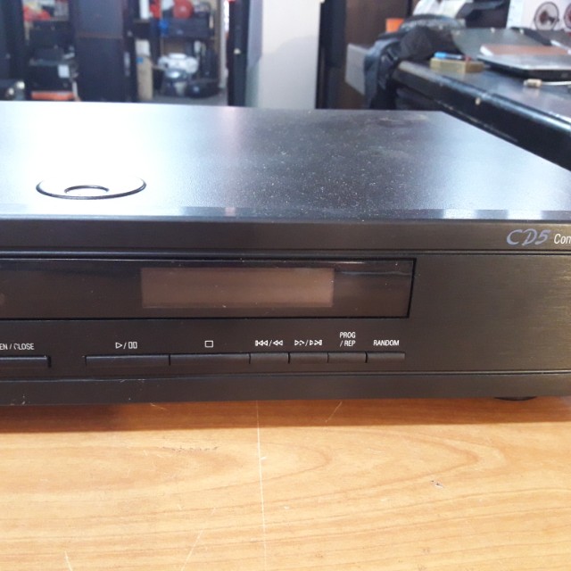 Ku cambridge cd player, Audio, Portable Music Players on Carousell