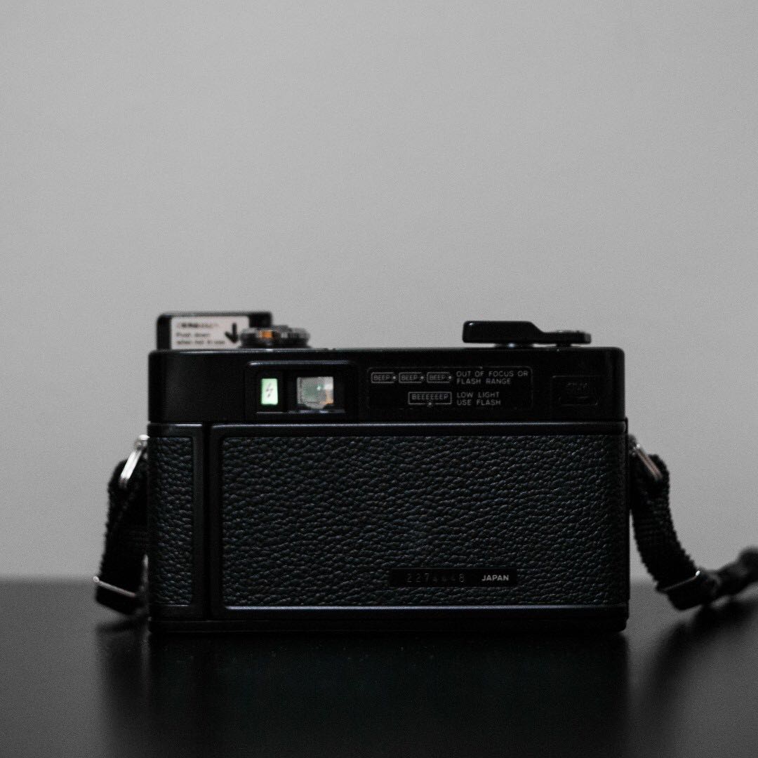 Minolta Hi-Matic AF2 with strap, Photography, Cameras on Carousell