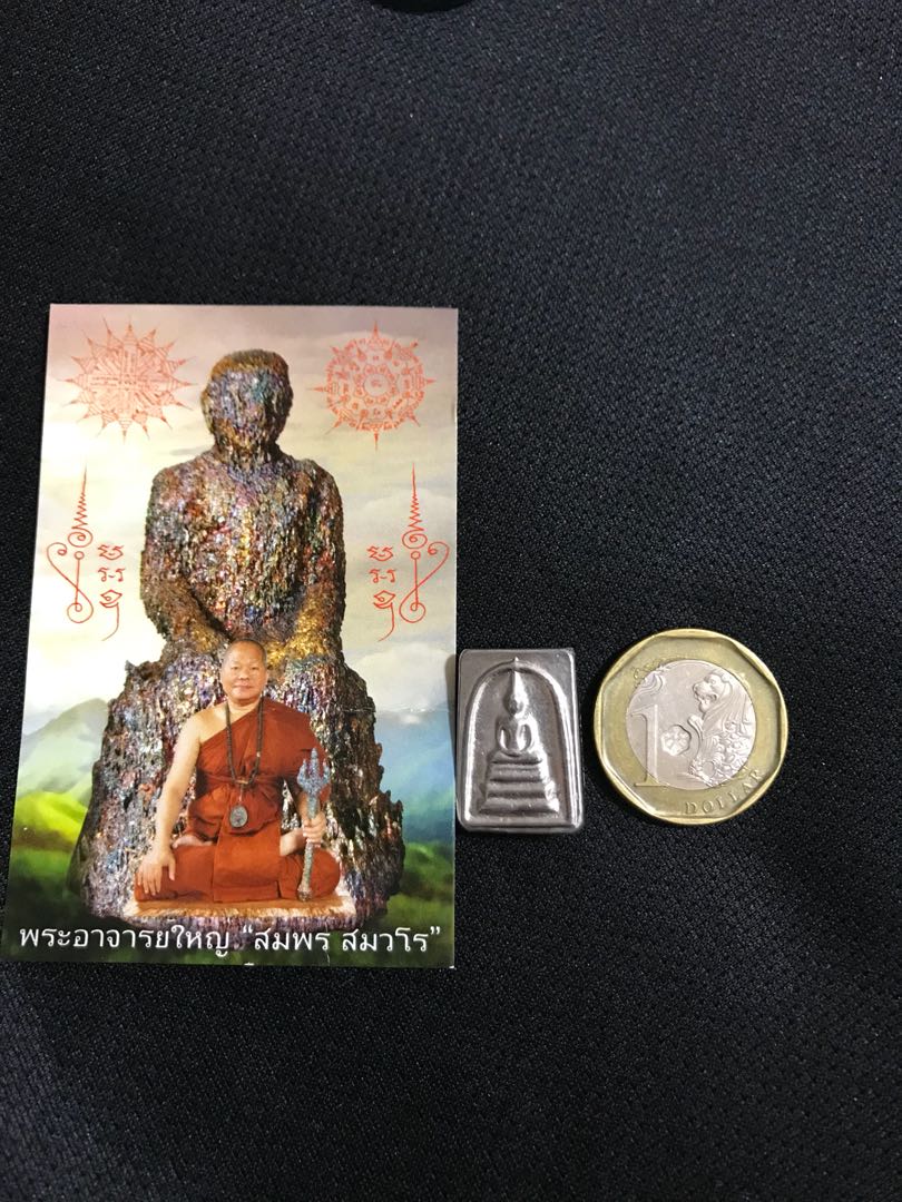 LP Yai Mini Leklai Somdej, Hobbies & Toys, Memorabilia & Collectibles ...