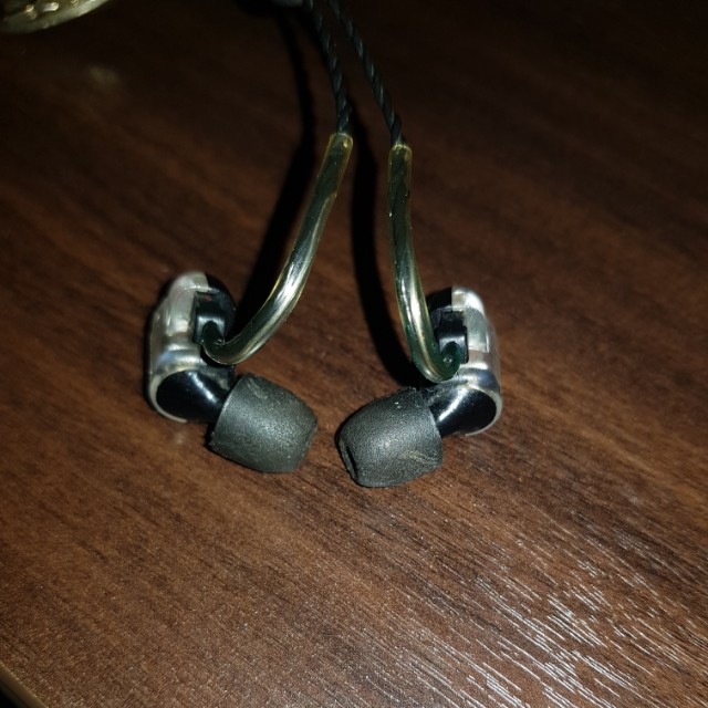 Westone um3x, Audio, Earphones on Carousell