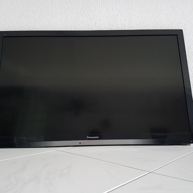 Panasonic Viera 42 inch LED TV, TV & Home Appliances, TV ...