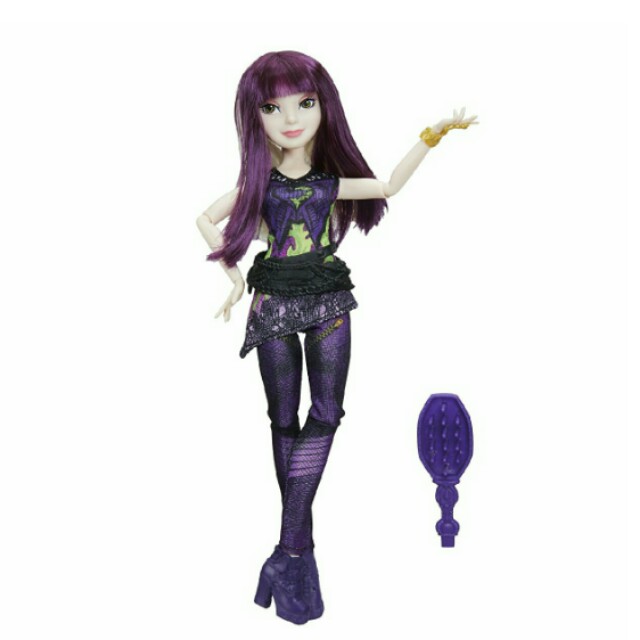 Disney Descendants 2 Isle Style Switch Mal Fashion Doll, Hobbies & Toys ...