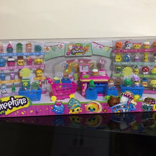 Shopkins Display Set, Hobbies & Toys, Toys & Games on Carousell