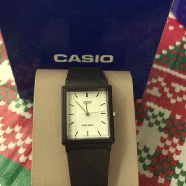 Watch, Women's Fashion, Watches & Accessories, Watches on Carousell