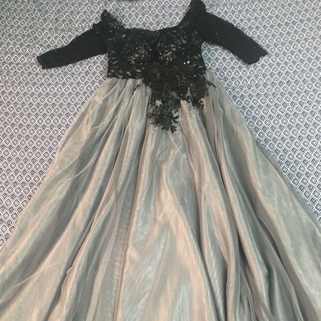 PROM/GRAD BALL DRESS, Women's Fashion, Dresses & Sets, Evening dresses ...