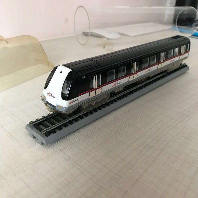 1/84 H0 scale Alstom NEL train, Hobbies & Toys, Toys & Games on Carousell