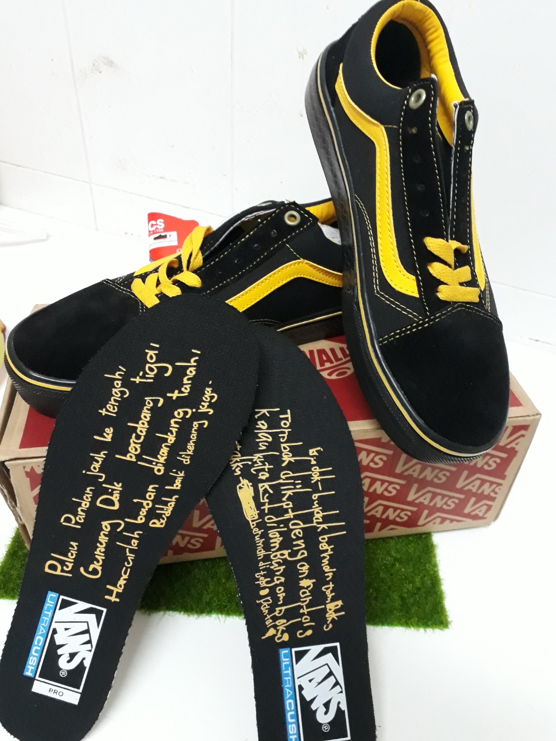 Kasut Vans Pa'Din Musa, Men's Fashion, Footwear, Sneakers on Carousell