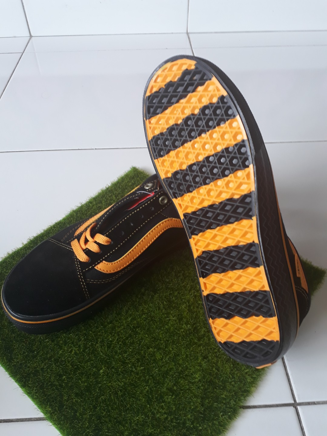 Kasut Vans Pa'Din Musa, Men's Fashion, Footwear, Sneakers on Carousell
