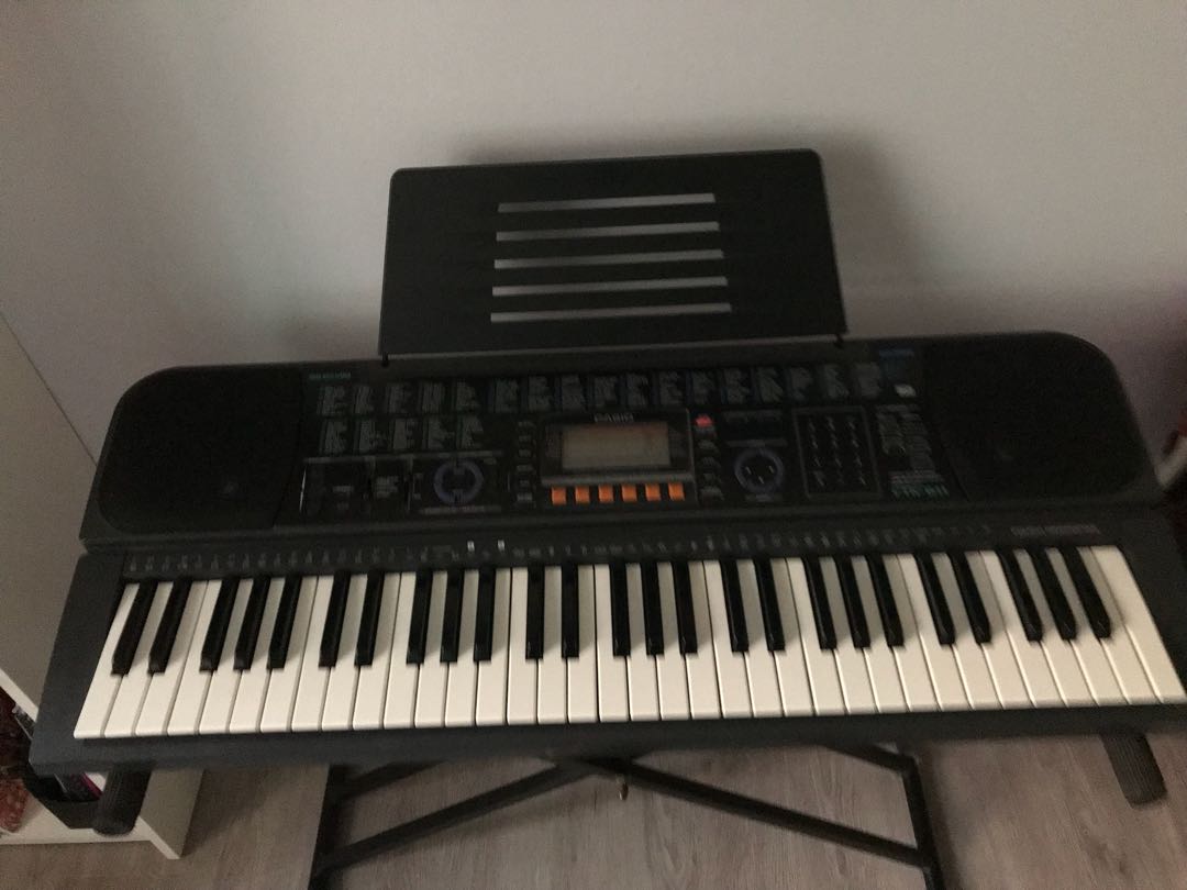 Casio Keyboard with stand, Hobbies & Toys, Music & Media, Musical ...