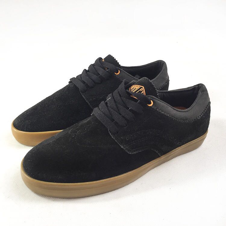 Globe x Enjoi, Men's Fashion, Footwear, Dress shoes on Carousell
