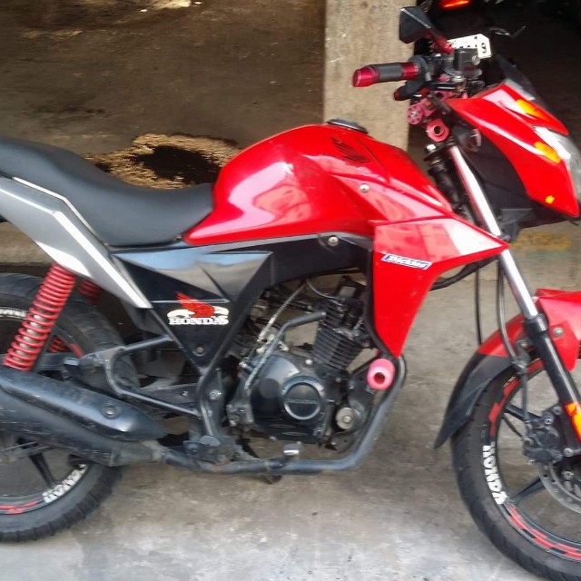 HONDA CB 110 cb110 mio fino raider suzuki wave big bike motor motorcycle, Motorbikes on Carousell