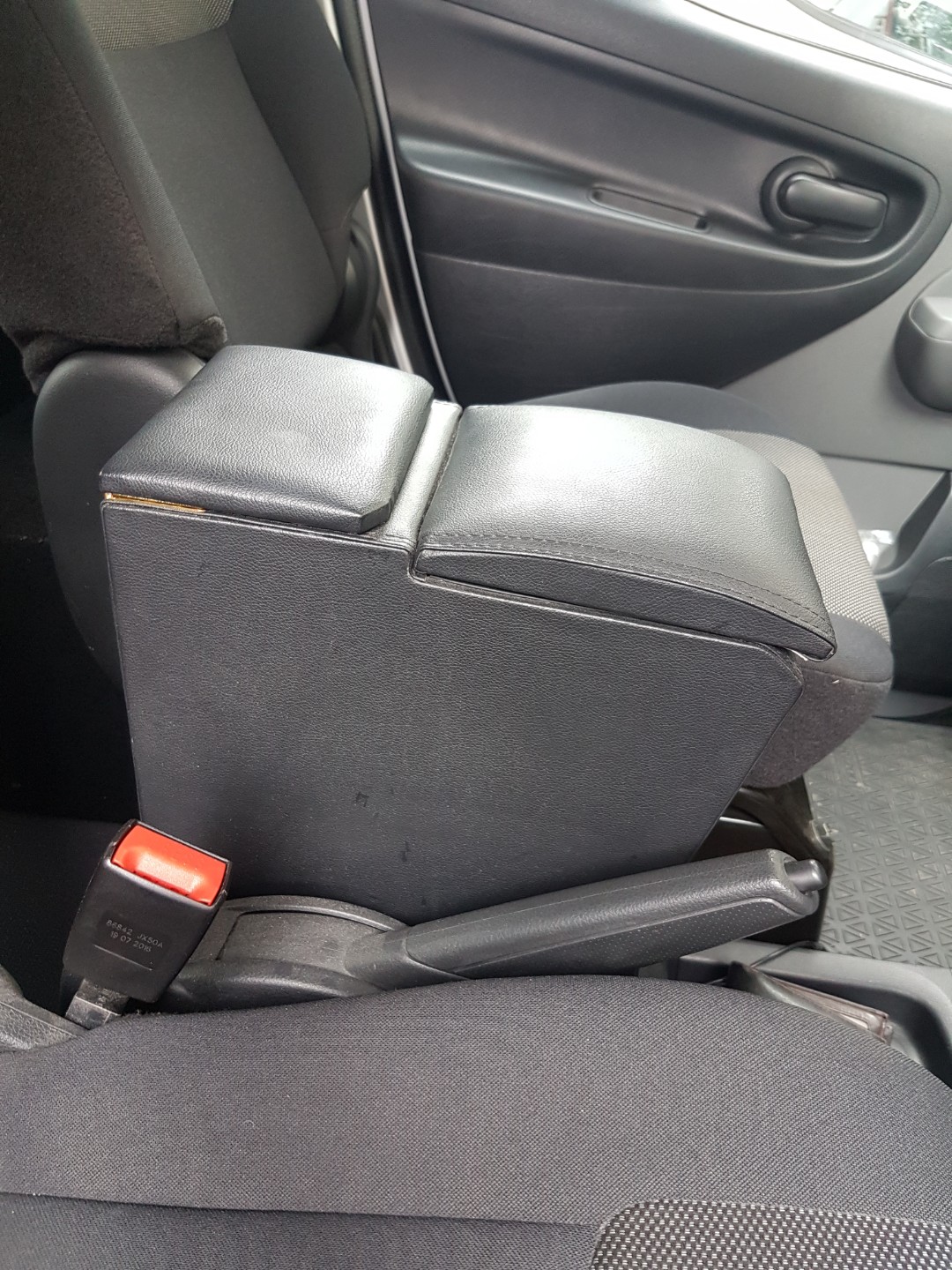 NV200 arm rest storage box, Car Accessories on Carousell