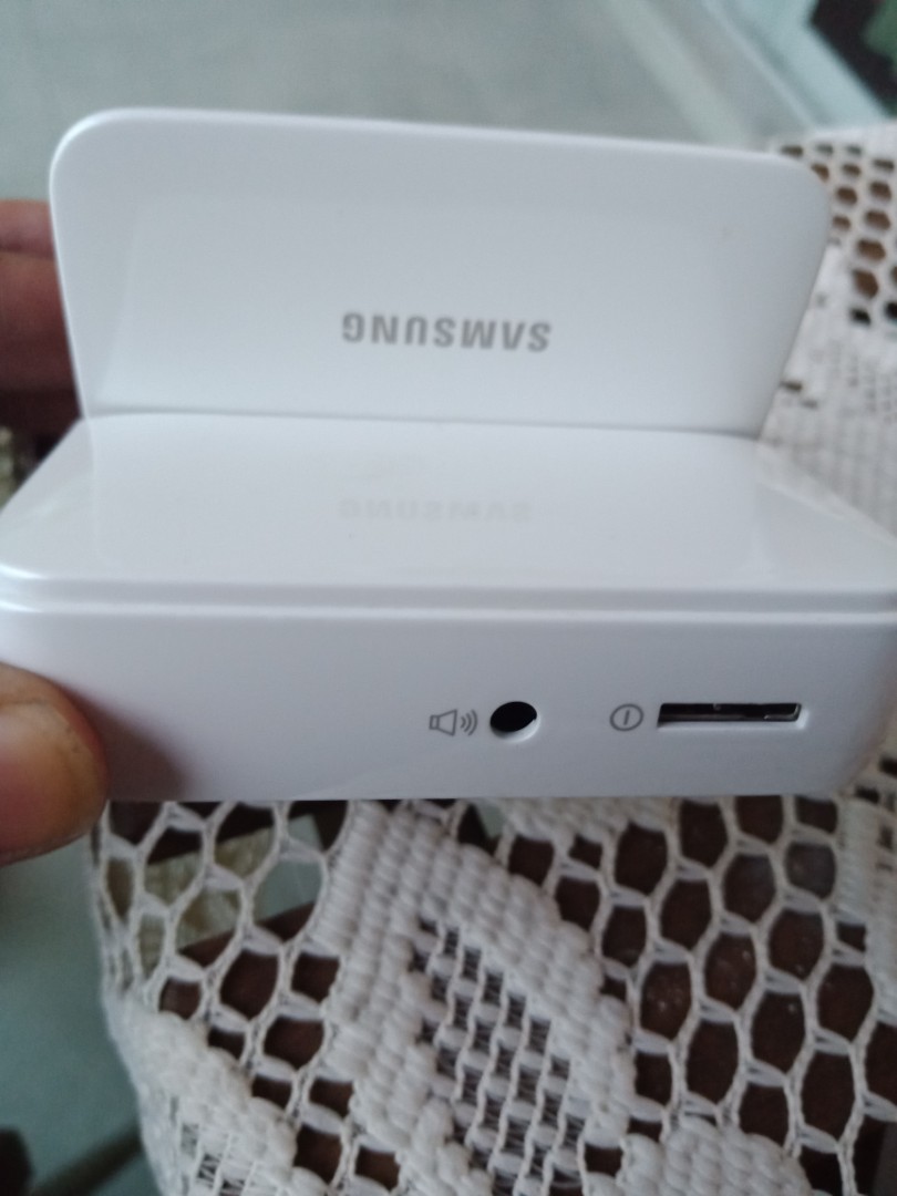 Samsung desktop dock charger, Mobile Phones & Gadgets, Mobile & Gadget ...
