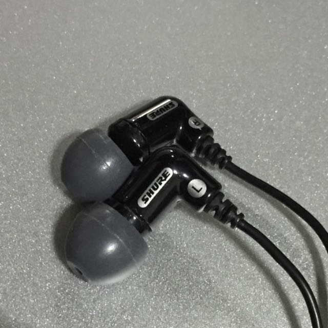 Shure E3g - Balanced Armature Sound Isolating IEMs (In-Ear Monitors ...