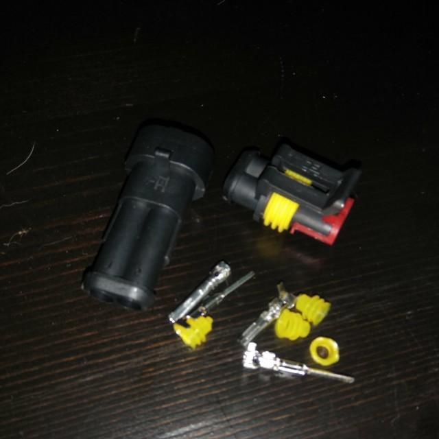 Waterproof wire connector (pigtail), Motorcycles, Motorcycle ...