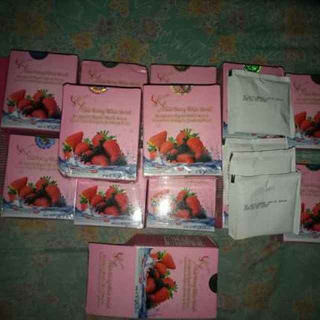 KF SKIN BERRY WHITE DRINK, Kesehatan & Kecantikan, Kulit, Sabun & Tubuh ...