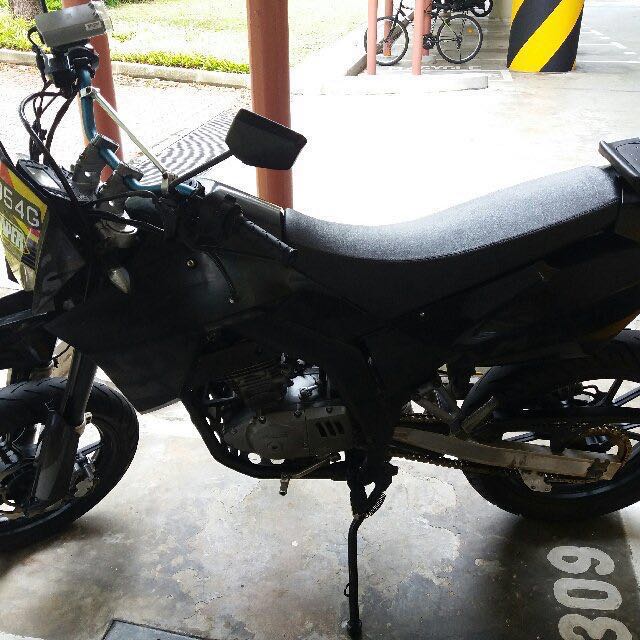 XTM MLE 200, Motorcycles, Motorcycles for Sale, Class 2B on Carousell