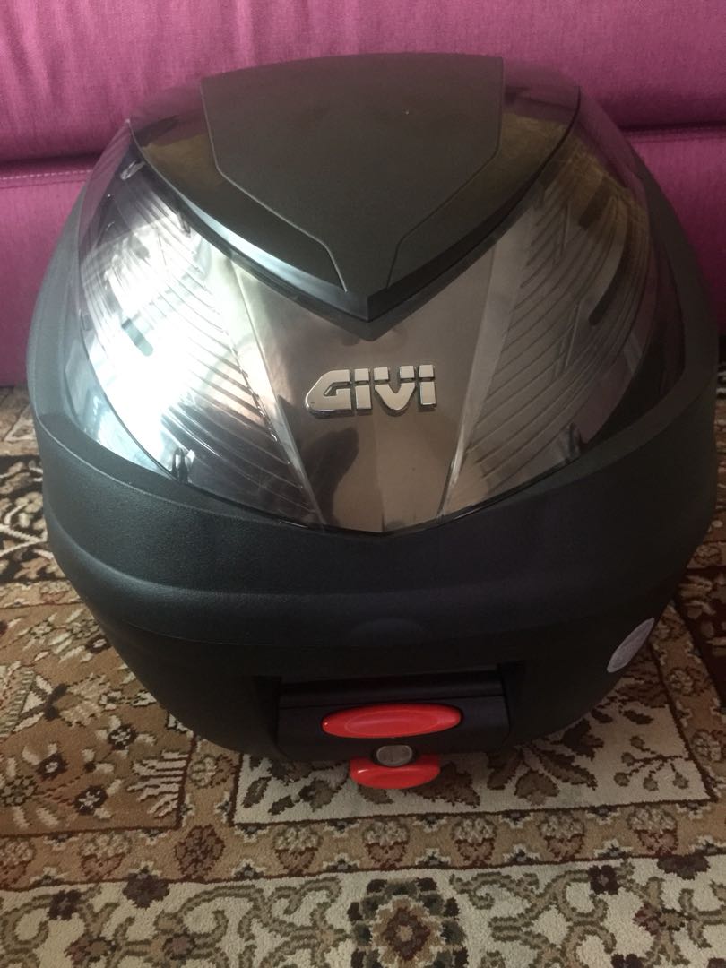 Givi Box 25 liter, Auto Accessories on Carousell
