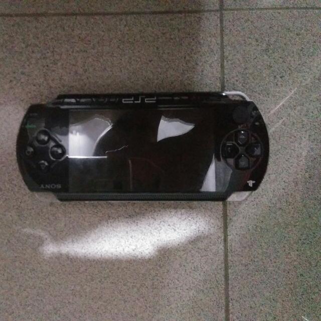 PSP 1006, Video Gaming, Video Game Consoles, PlayStation on Carousell