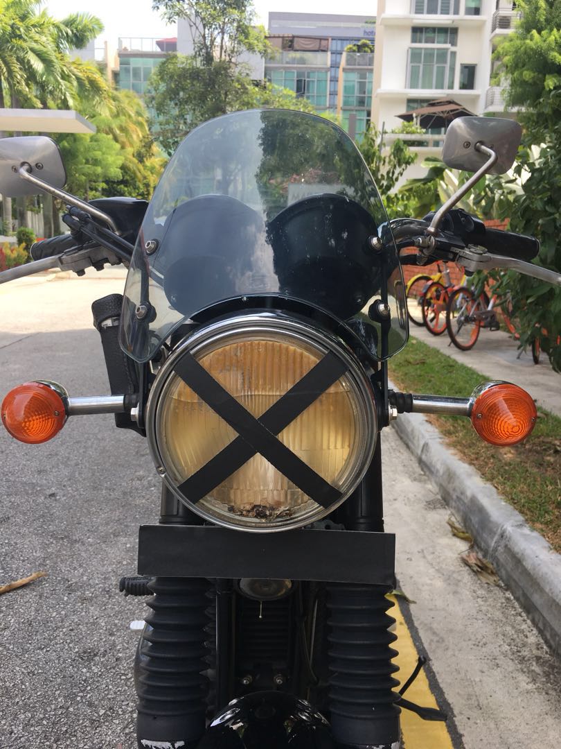 Triumph Bonneville/Thruxton DART fly screen , Motorcycles, Motorcycle ...