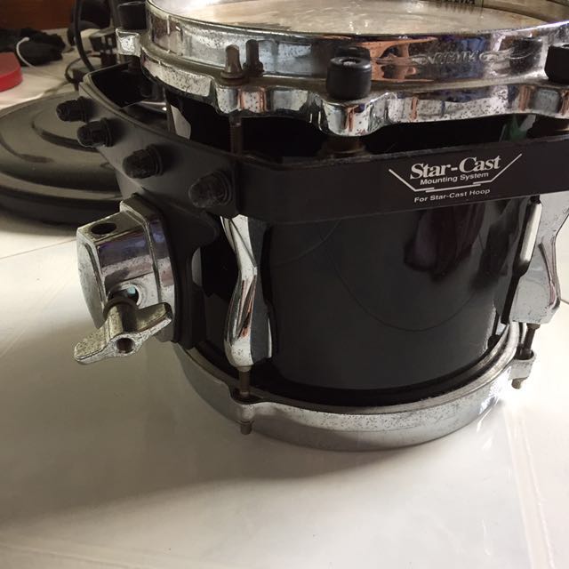 8 inch Tom, Hobbies & Toys, Music & Media, Musical Instruments on Carousell