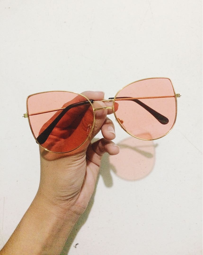 Cara Shy Red Sunnies, Women's Fashion, Watches & Accessories ...