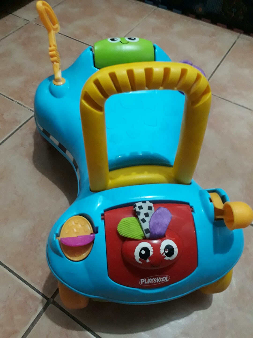 Playskool toy car, Babies & Kids, Infant Playtime on Carousell