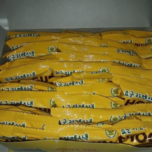 SHOGUN Mie Kremes Chicken Flavour, Makanan & Minuman, Snek di Carousell