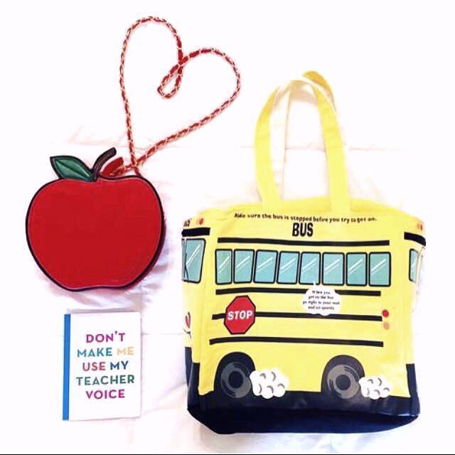 The Magic School Bus Tote Bag, Women's Fashion, Bags & Wallets, Tote ...