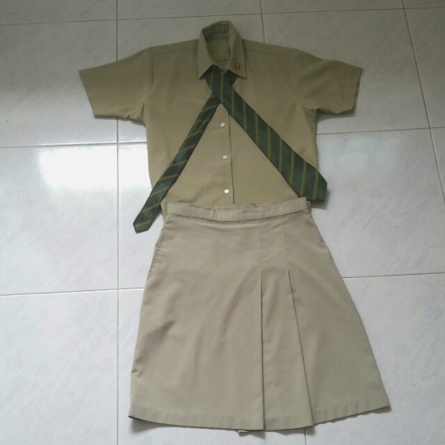 TJC Uniform, Hobbies & Toys, Books & Magazines, Textbooks on Carousell