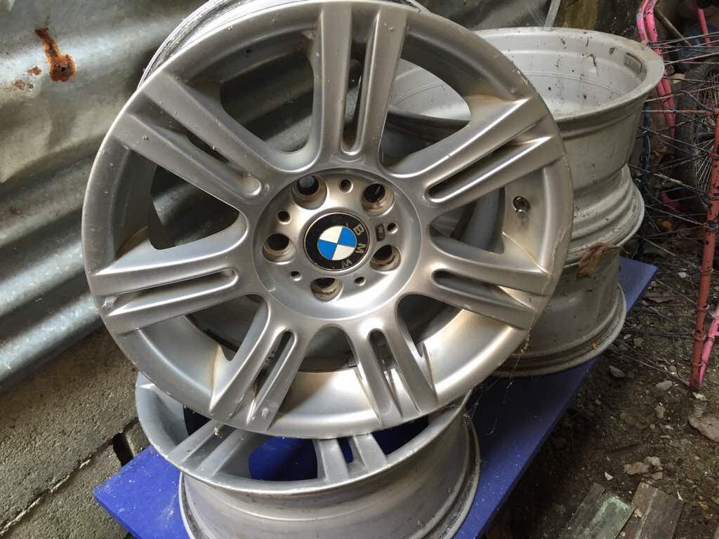 Original BMW E90 sport rim, Auto Accessories on Carousell