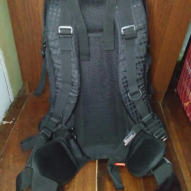 Racini travel backpack hiking bag fast transact, Men's Fashion, Bags ...