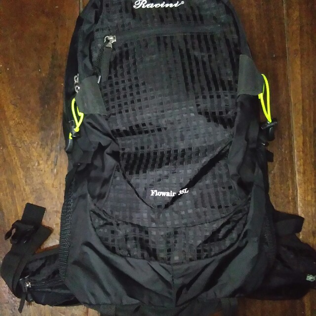 Racini travel backpack hiking bag fast transact, Men's Fashion, Bags ...