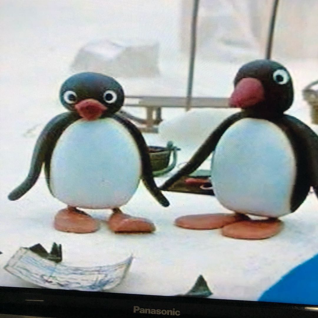 2004 Pingu VCD - 6 stories, Hobbies & Toys, Music & Media, CDs & DVDs ...