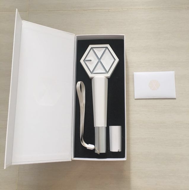 EXO Official Lightstick Ver. 2, Hobbies & Toys, Memorabilia ...
