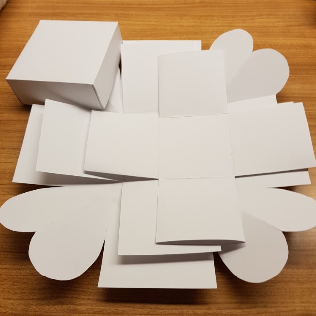 Plain explosion box, Design & Craft, Handmade Craft on Carousell