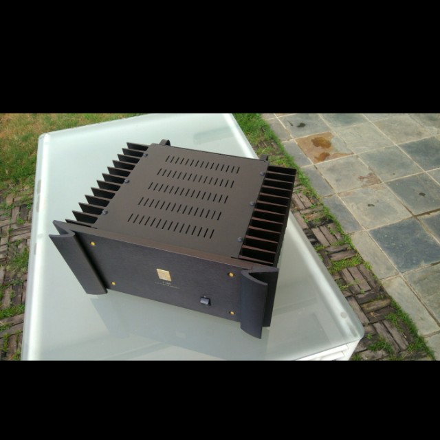 Threshold T200 Power Amplifier, Audio, Other Audio Equipment on Carousell
