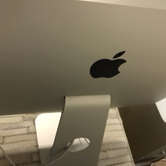 Apple Cinema Display LED (24-Inch) - MB382LL/A - A1267, Computers ...