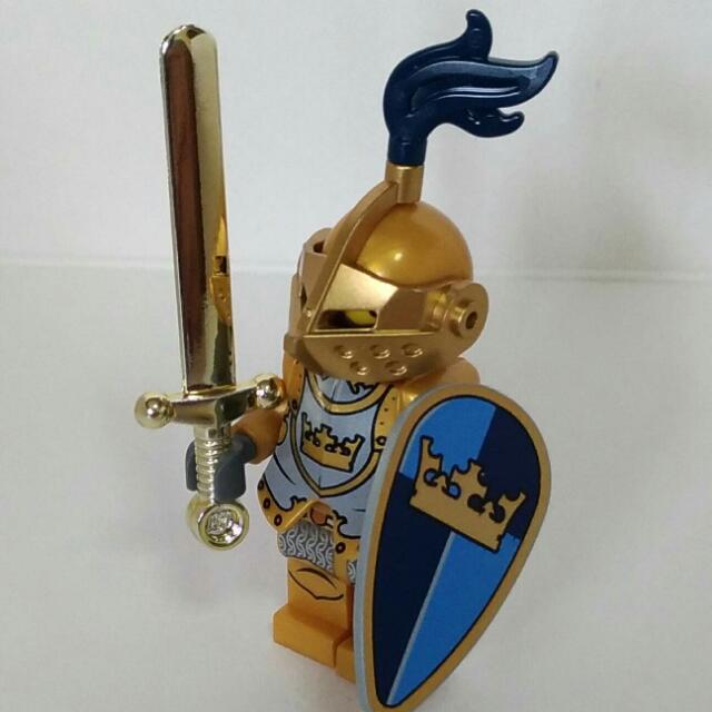 Rare Original LEGO Gold Knight, Hobbies & Toys, Toys & Games on Carousell