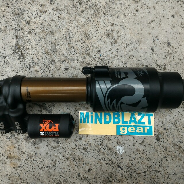 Rear shock fox float X2 9.5x3.0, Olah Raga, Sepeda di Carousell