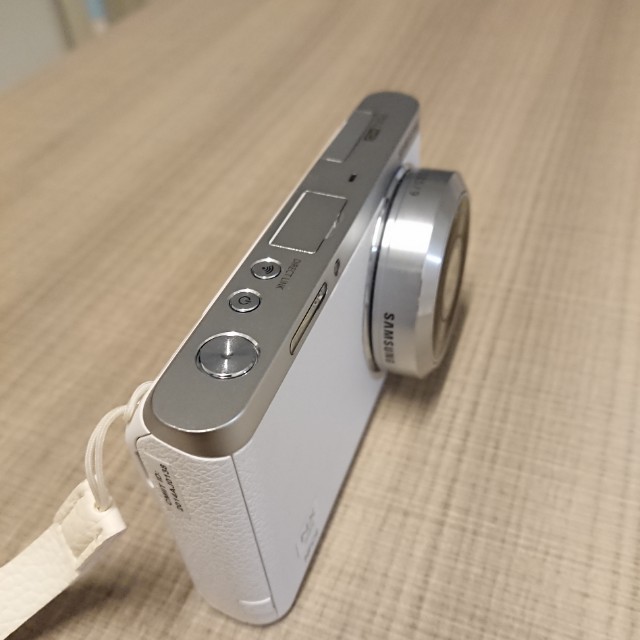 World Slimmest Mirrorless interchangeable lens camera: Samsung NX Mini ...