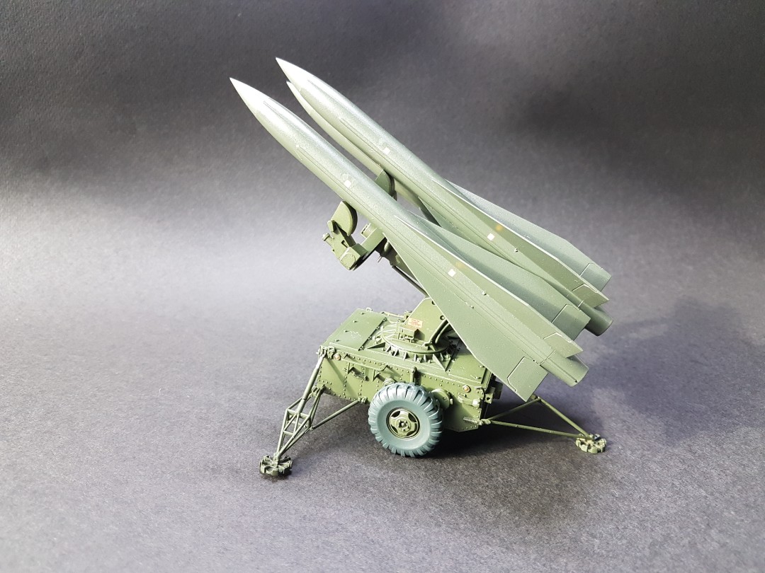1/35 RSAF I-HAWK anti-aircraft missile system, Hobbies & Toys, Toys ...