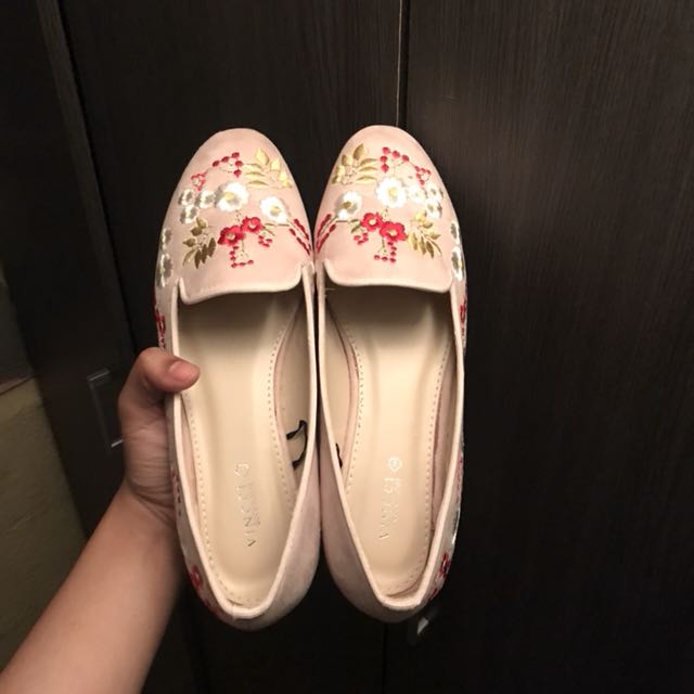 【好康】VINCCI品牌各款式鞋子促销高达85%，最低只需RM19就可以买到了！