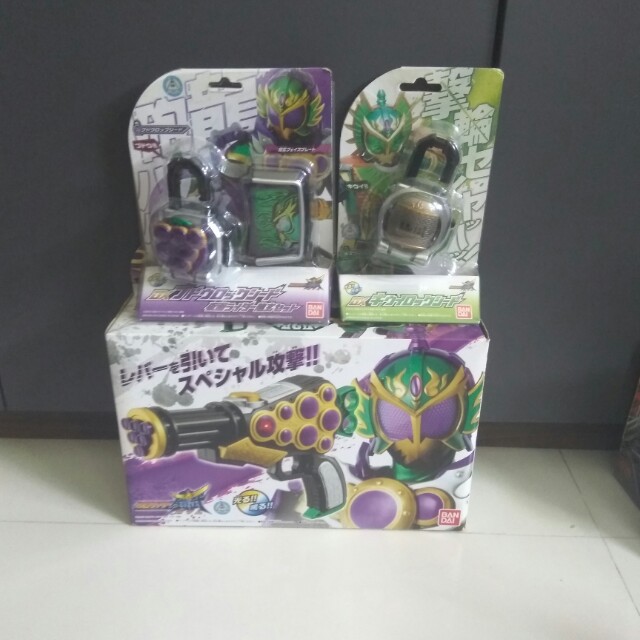 Kamen Rider Gaim Micchy Did Nothing Wrong set, Hobbies & Toys, Toys ...