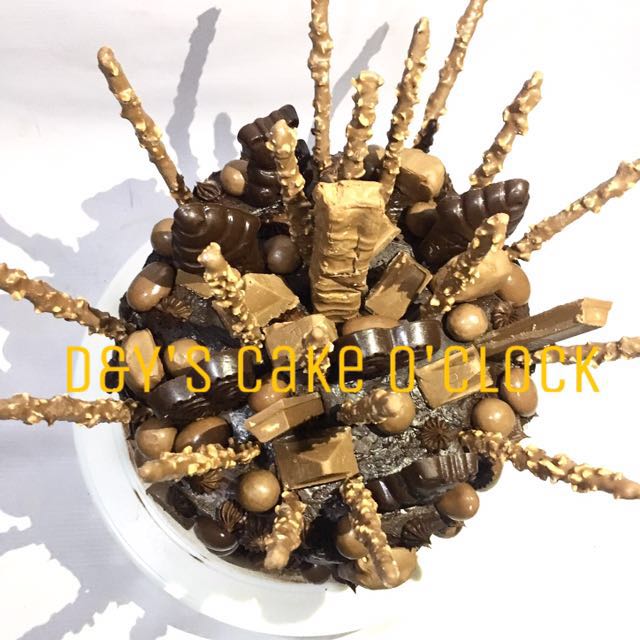CHOCOLATE EXPLOSIVE CAKE 7x6 inches, Food & Drinks, Homemade Bakes on ...