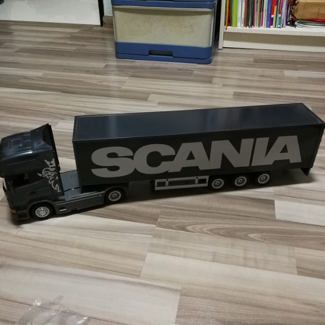 Scania Plastic Model Prime Mover, Hobbies & Toys, Toys & Games on Carousell